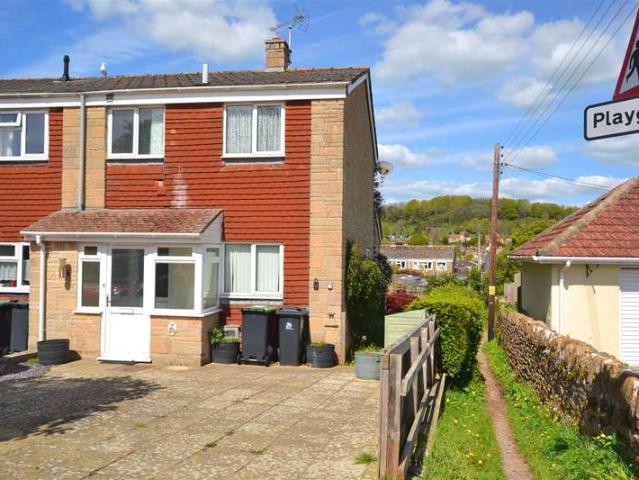 3 Bedroom End Of Terrace House