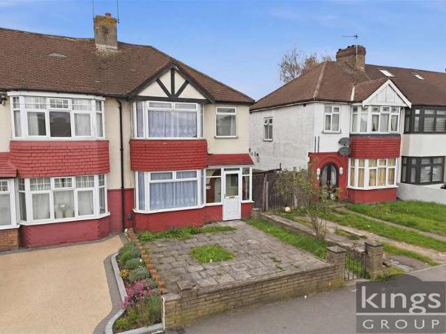 3 Bedroom End Of Terrace House