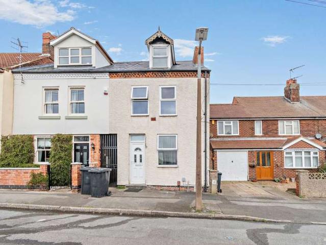 3 Bedroom End Of Terrace House