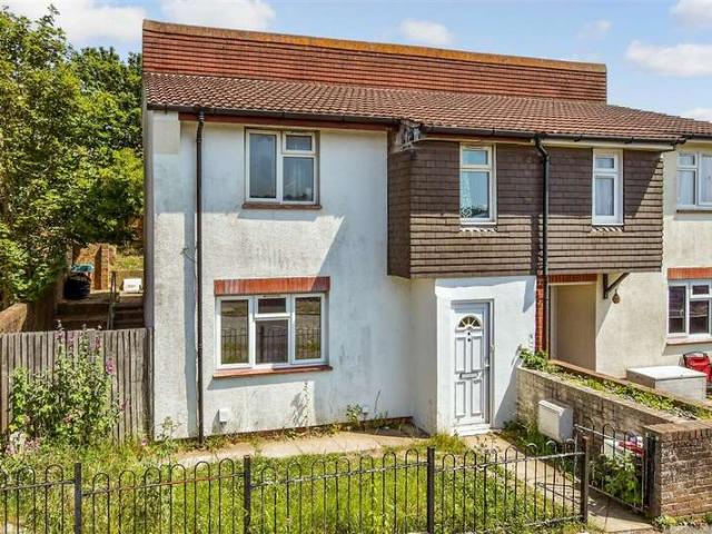 3 Bedroom End Of Terrace House