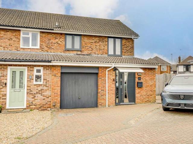3 Bedroom End Of Terrace House