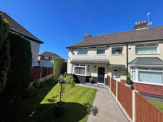 3 Bedroom End Of Terrace House