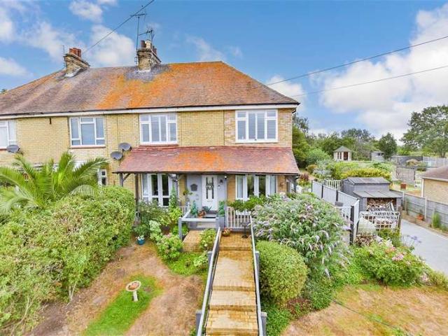 3 Bedroom End Of Terrace House