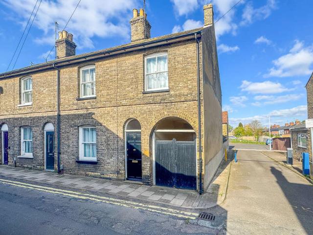 3 Bedroom End Of Terrace House