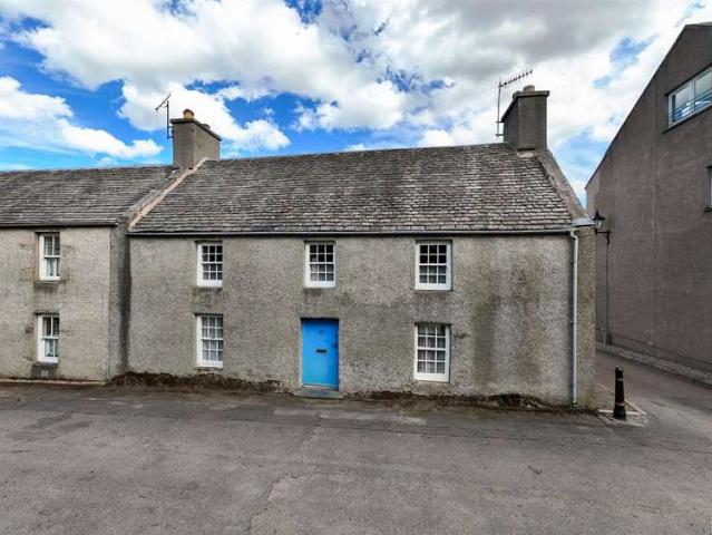 3 Bedroom End Of Terrace House