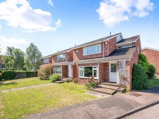 3 Bedroom End Of Terrace House