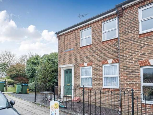 3 Bedroom End Of Terrace House