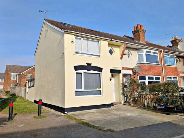 3 Bedroom End Of Terrace House