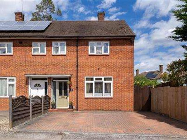 3 Bedroom End Of Terrace House