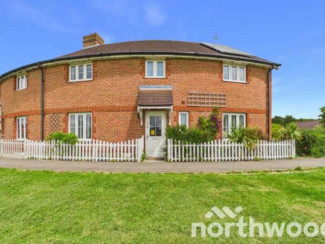 3 Bedroom End Of Terrace House