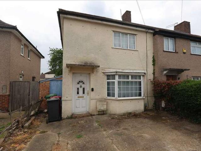 3 Bedroom End Of Terrace House