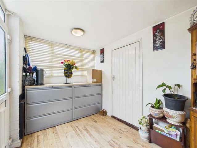 3 Bedroom End Of Terrace House