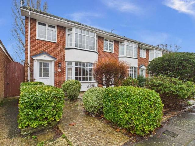 3 Bedroom End Of Terrace House