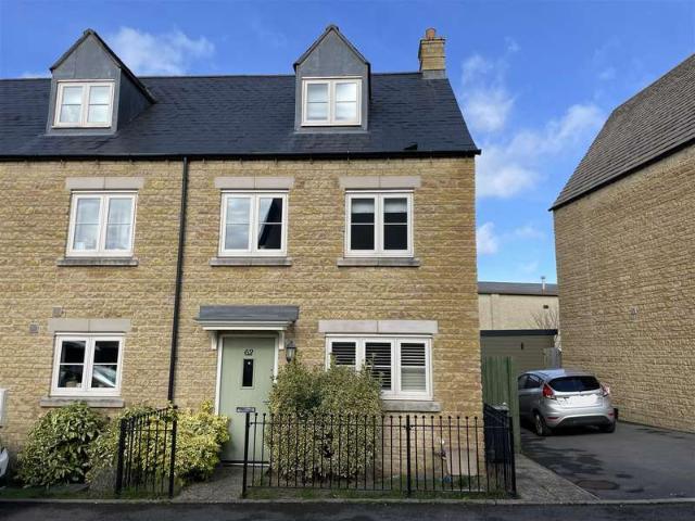 3 Bedroom End Of Terrace House