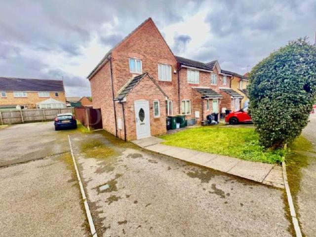 3 Bedroom End Of Terrace House
