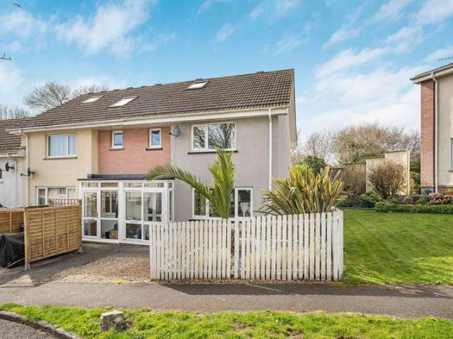 3 Bedroom End Of Terrace House