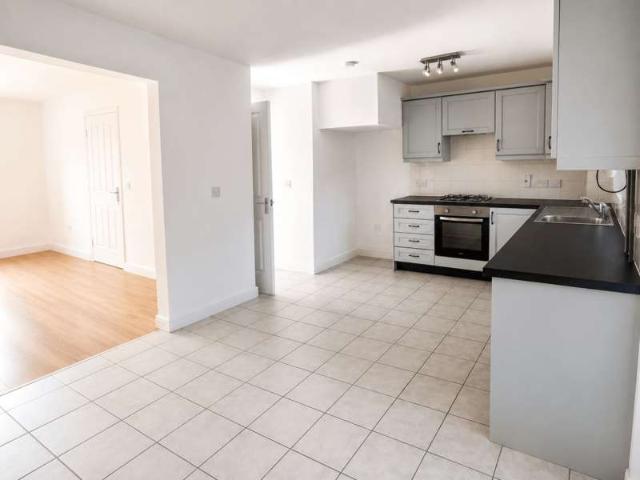 3 Bedroom End Of Terrace House