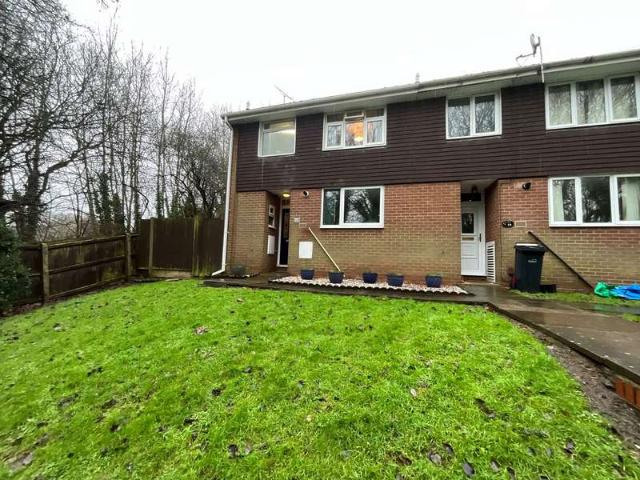 3 Bedroom End Of Terrace House