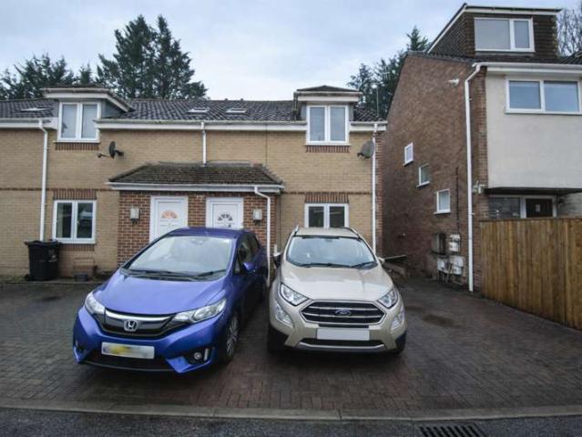 3 Bedroom End Of Terrace House