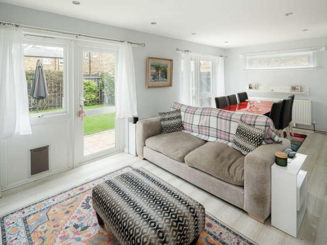 3 Bedroom End Of Terrace House