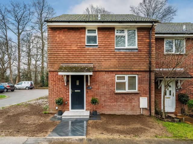 3 Bedroom End Of Terrace House