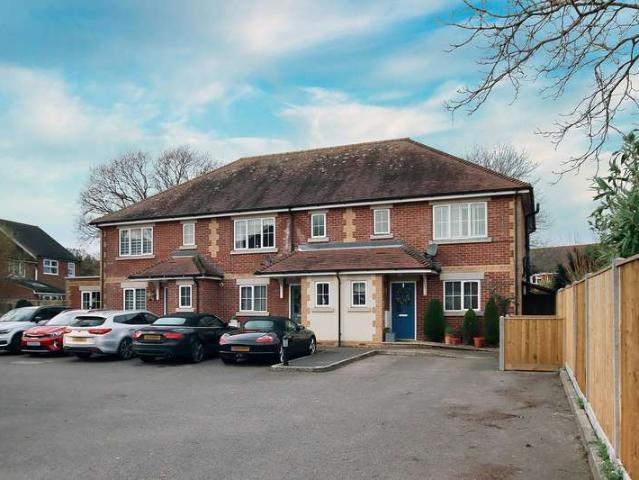 3 Bedroom End Of Terrace House