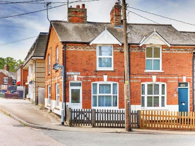 3 Bedroom End Of Terrace House