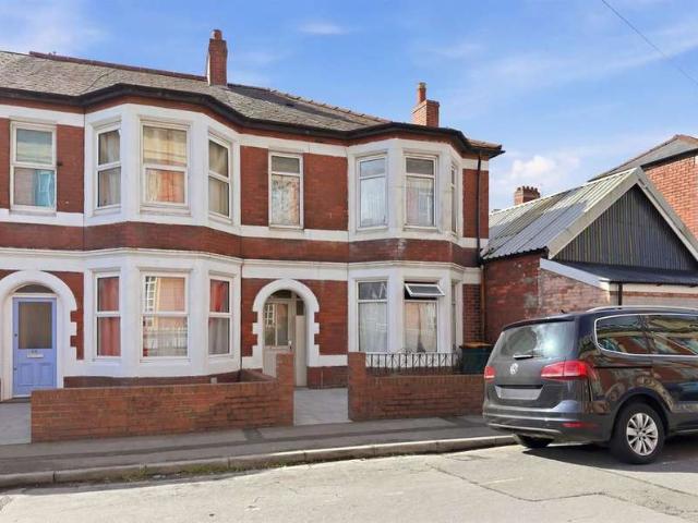 3 Bedroom End Of Terrace House