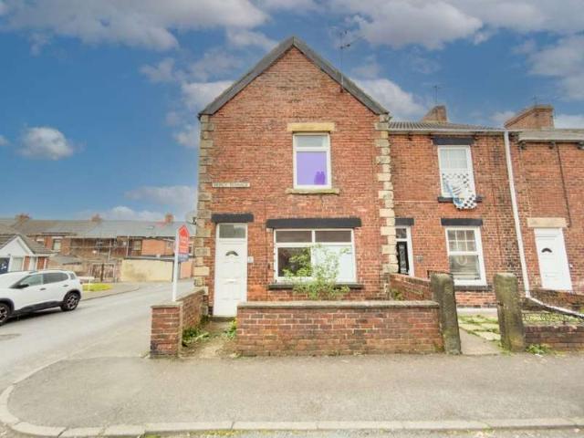 3 Bedroom End Of Terrace House