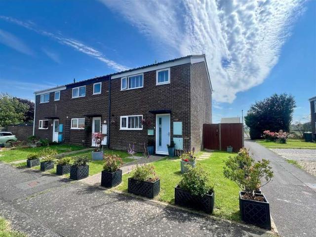 3 Bedroom End Of Terrace House