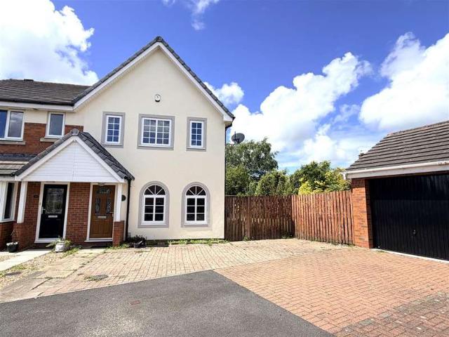 3 Bedroom End Of Terrace House