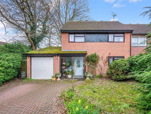 3 Bedroom End Of Terrace House