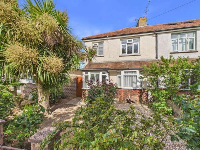 3 Bedroom End Of Terrace House