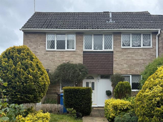 3 BEDROOM End of Terrace House