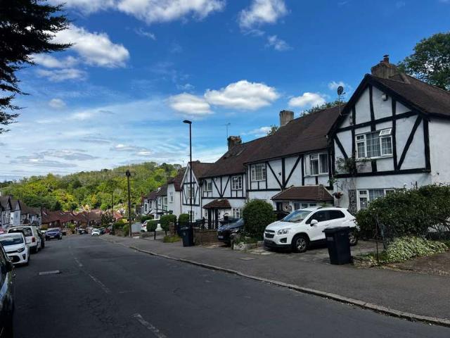 3 Bedroom End Of Terrace House