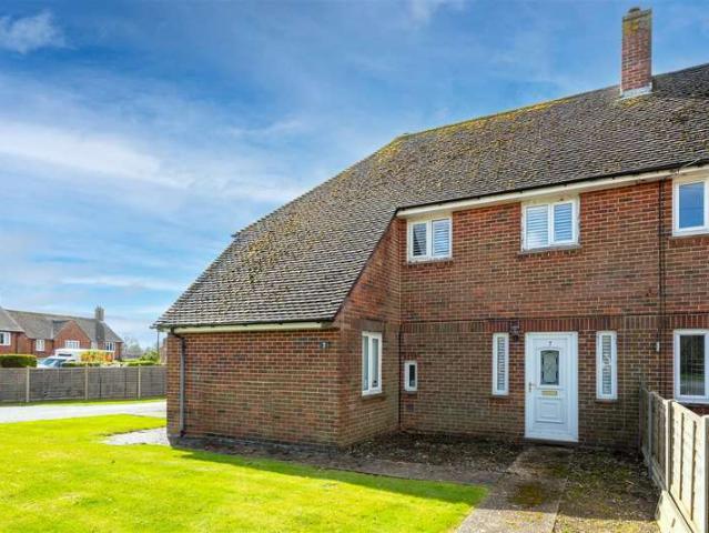 3 Bedroom End Of Terrace House