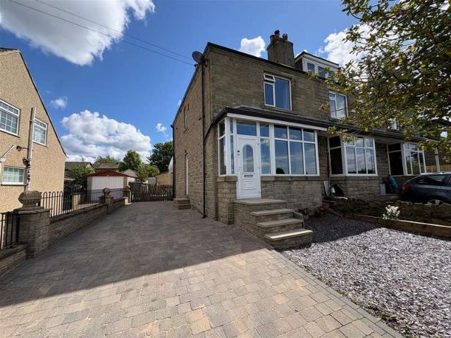 3 Bedroom End Of Terrace House