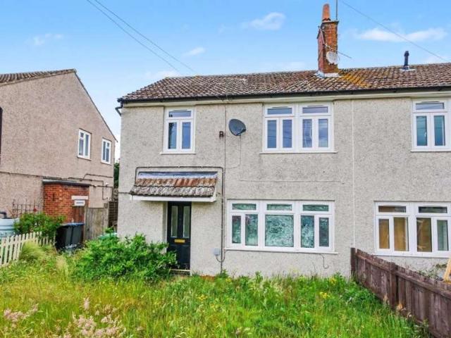3 Bedroom End Of Terrace House