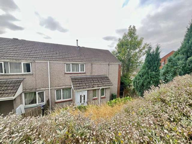 3 Bedroom End Of Terrace House