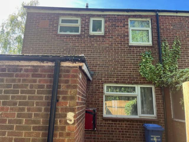 3 Bedroom End Of Terrace House