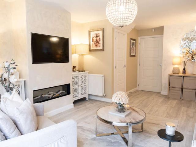 3 Bedroom End Of Terrace House