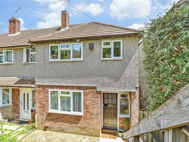3 Bedroom End Of Terrace House