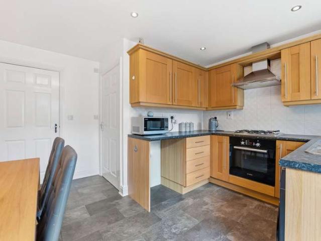 3 Bedroom End Of Terrace House