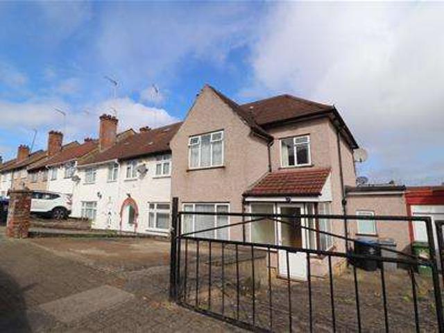 3 Bedroom End Of Terrace House