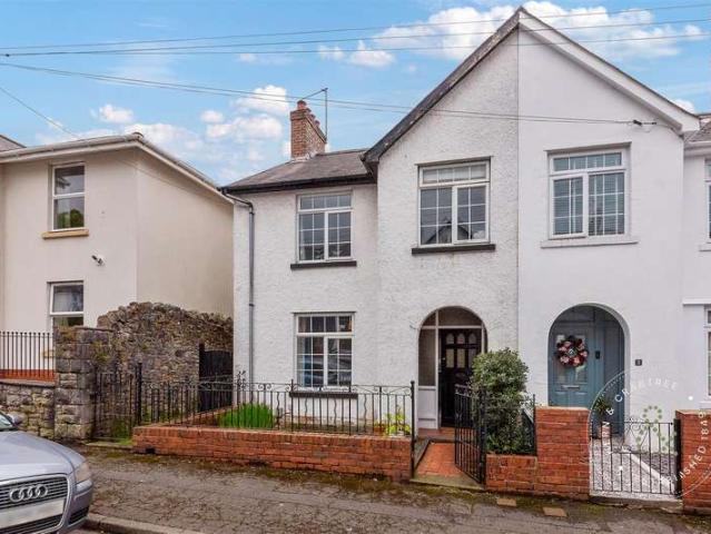 3 Bedroom End Of Terrace House