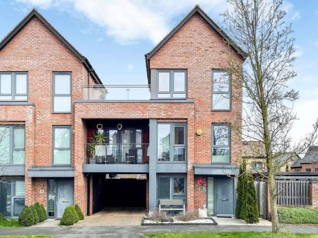 3 Bedroom End Of Terrace House