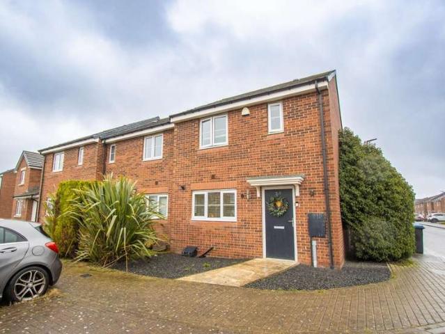 3 Bedroom End Of Terrace House