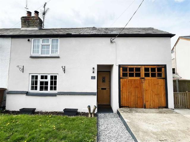 3 Bedroom End Of Terrace House