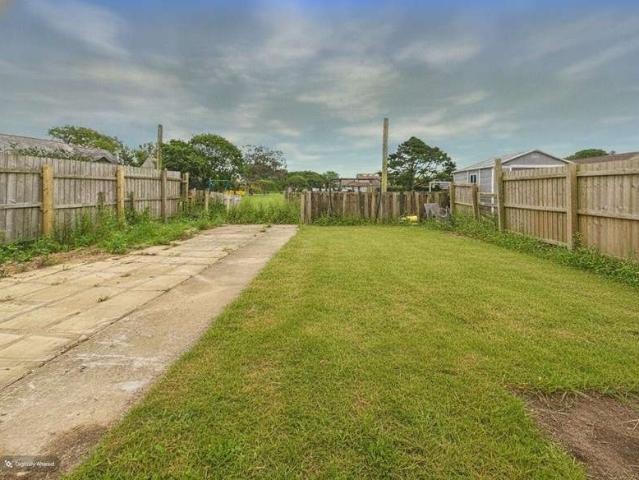 3 Bedroom End Of Terrace House