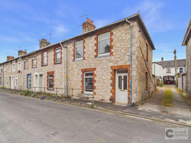 3 Bedroom End Of Terrace House